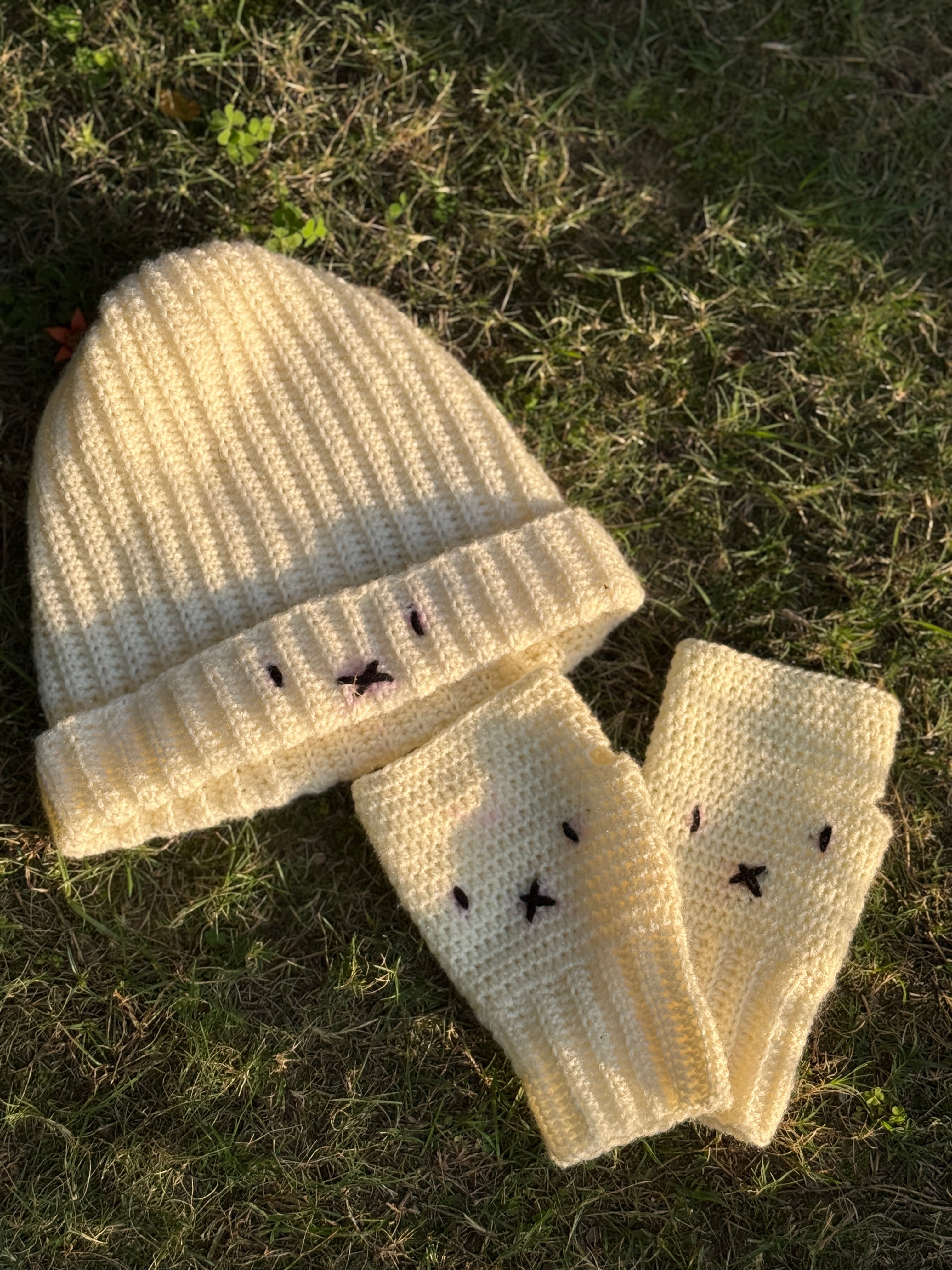 Bunny Cap & Hand-warners | Handmade Gift India – enchanted-threads